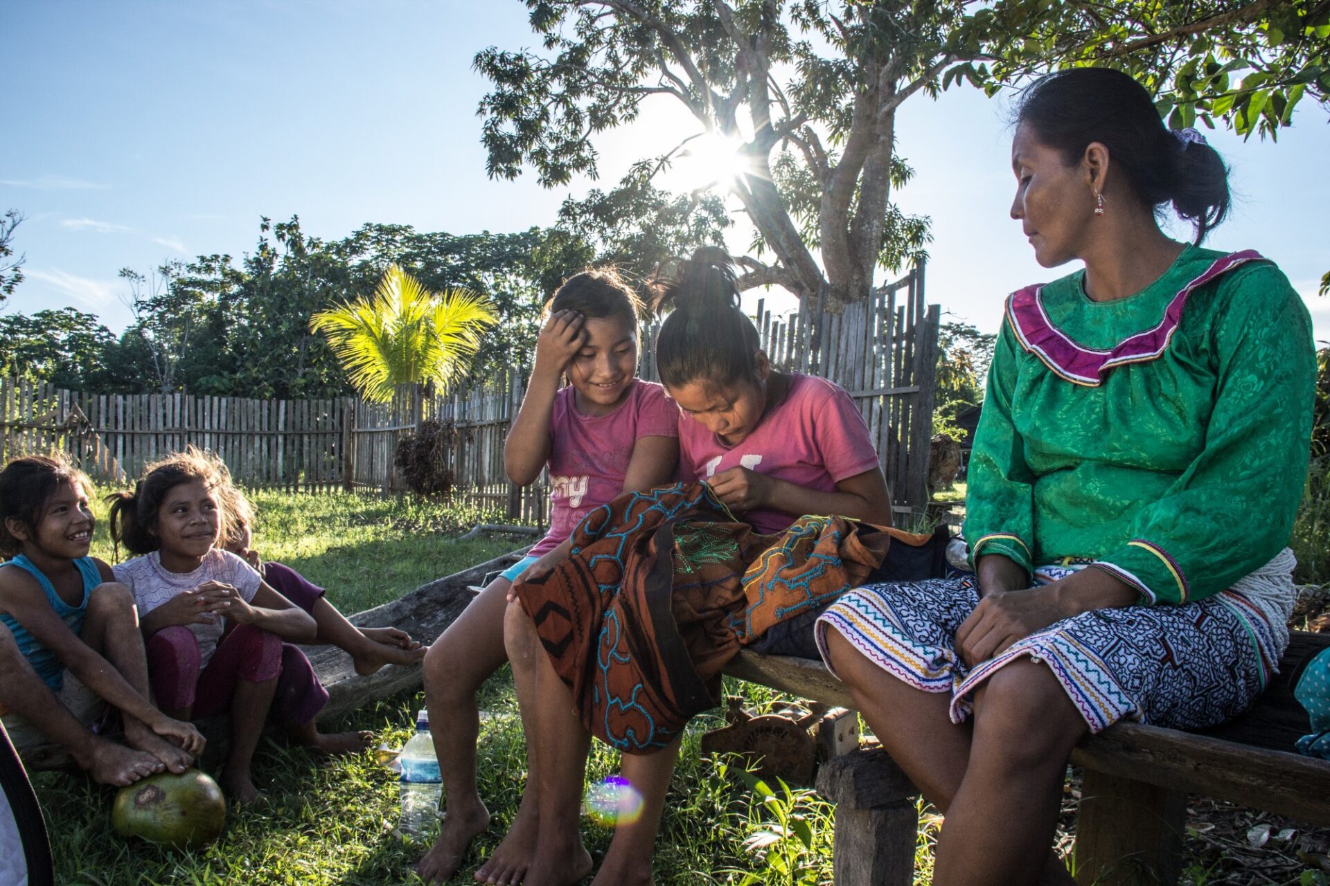 Inheemse volkeren blijken beste bewakers van de bossen in latijns ...